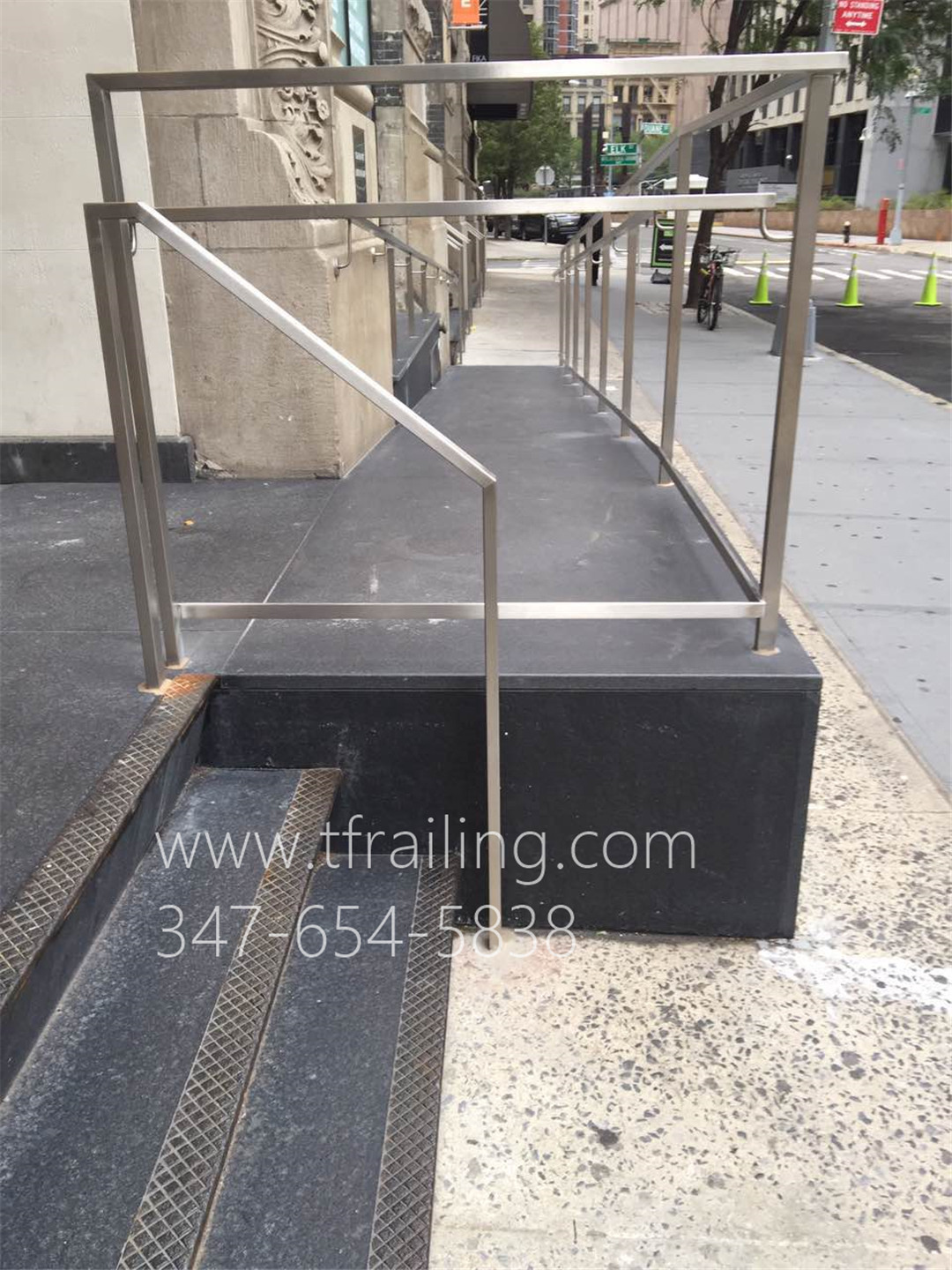 HR2113 – TF DOORS & RAILINGS